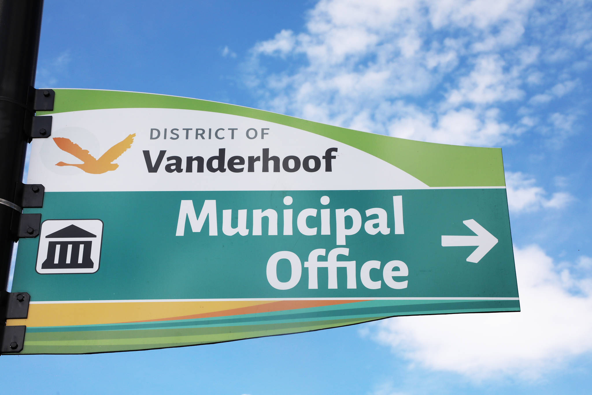 Vanderhoof has new signs for visitors and residents | Vanderhoof ...